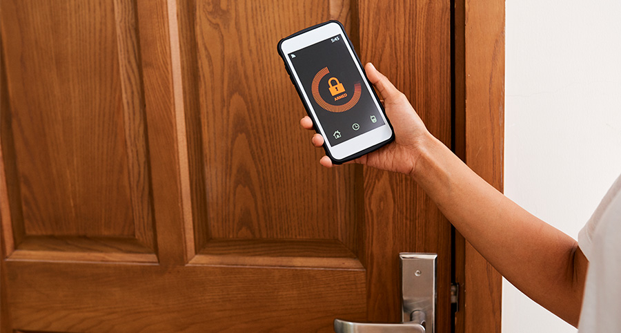 Top 5 benefits of smart home door locks in The Woodlands | Vivint